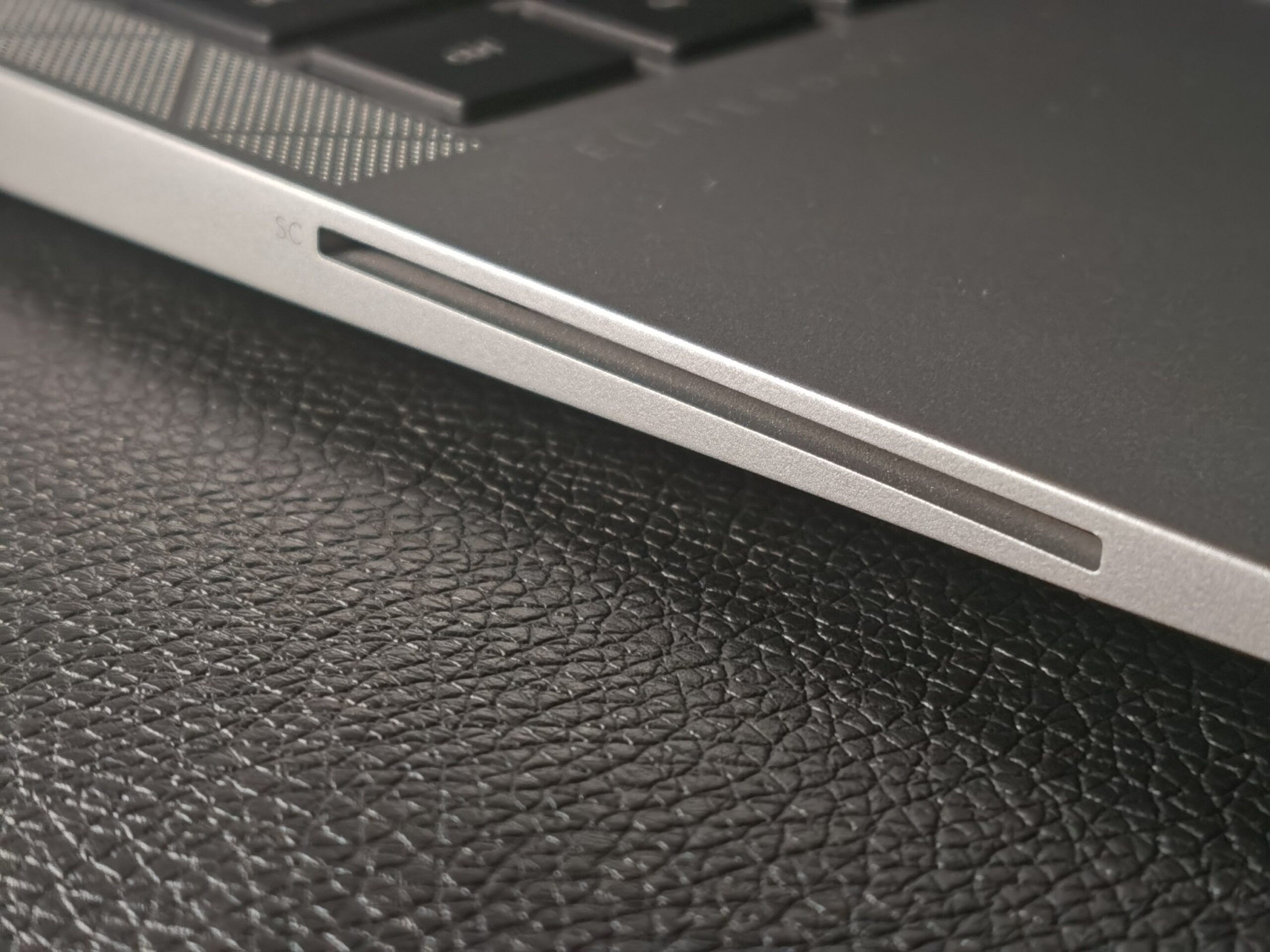 Hands on: HP EliteBook 840 Aero G8 packs the bells and whistles ...