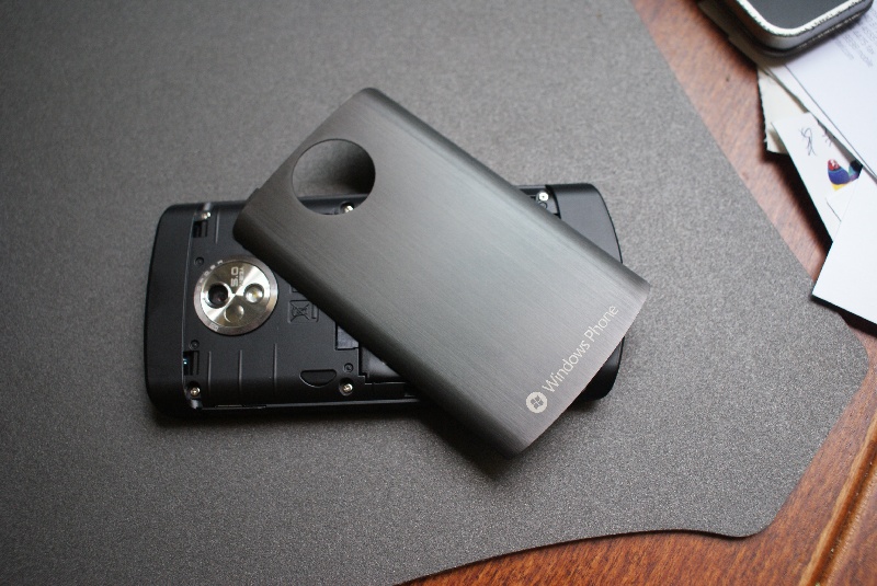 Goondu review: LG Optimus 7 and Windows Phone 7 - Techgoondu Techgoondu