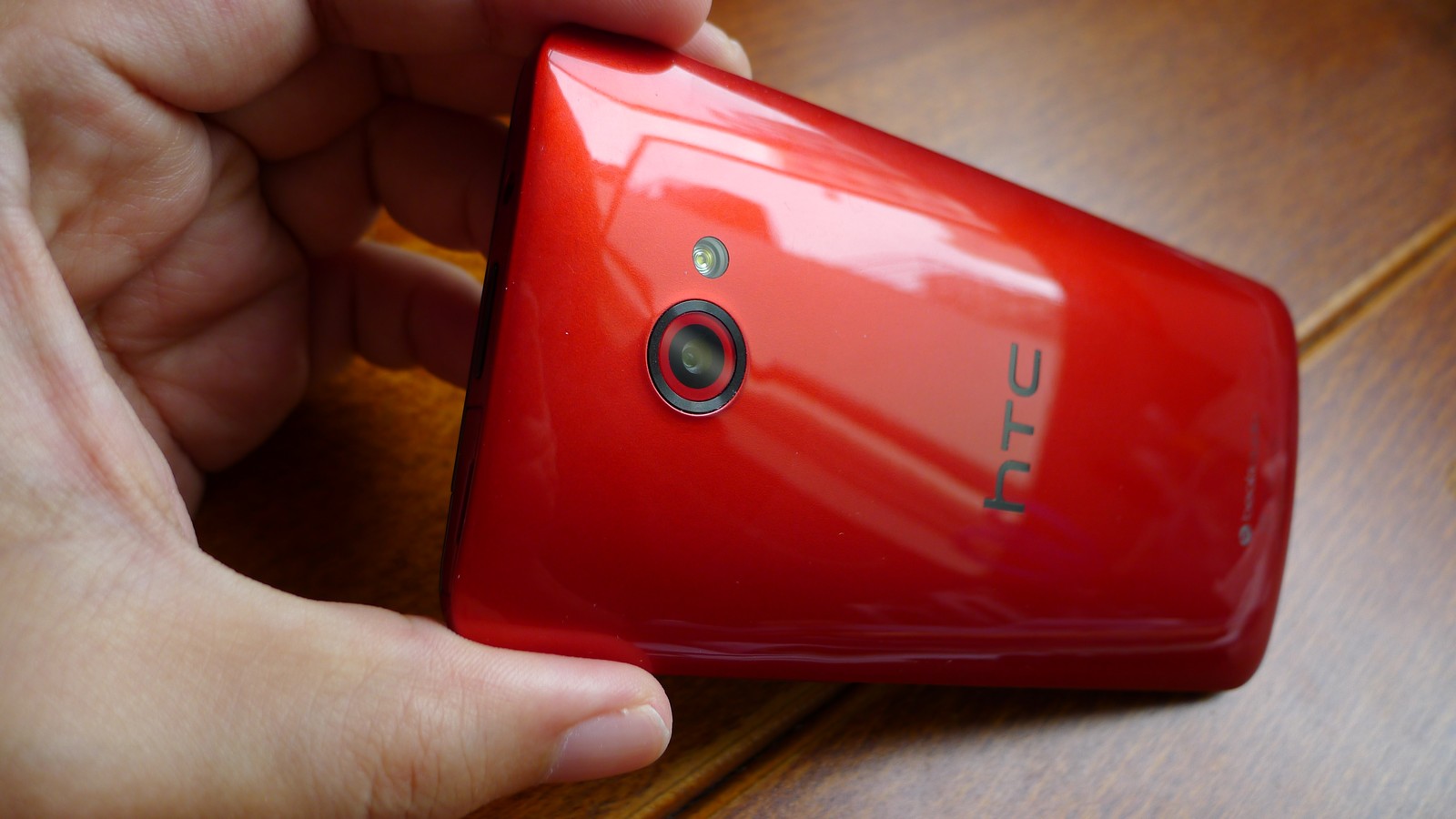 Goondu review: HTC Butterfly S is the phone to buy - Techgoondu Techgoondu