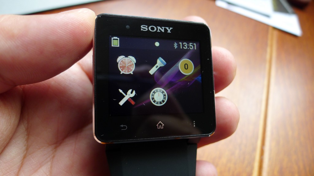 Hands on: Sony SmartWatch 2 - Techgoondu
