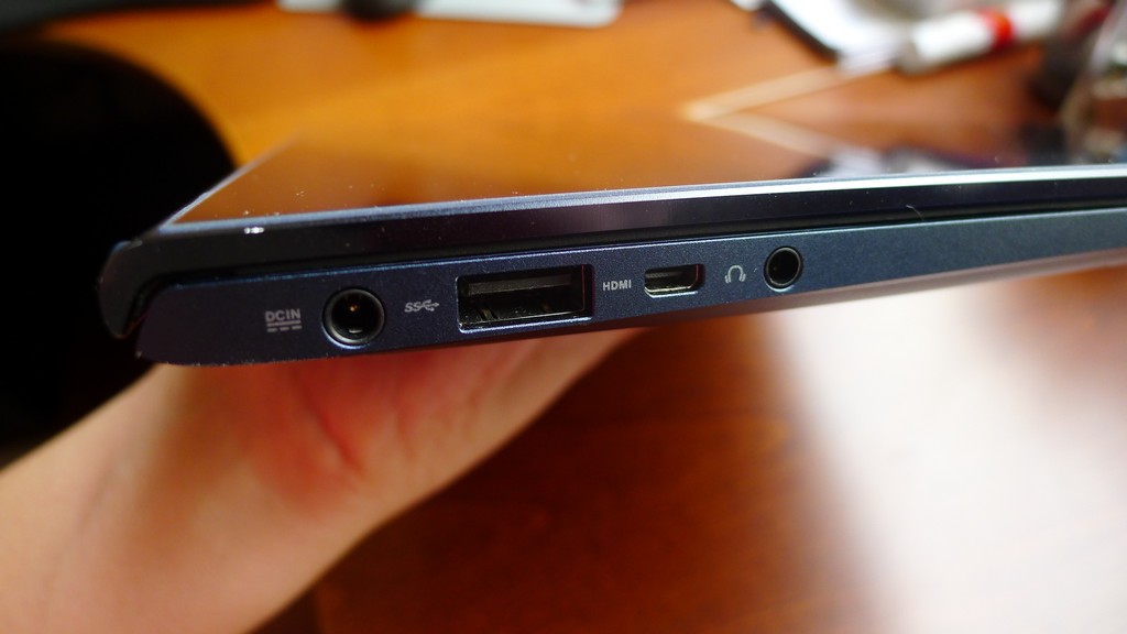 Hands on: Asus Zenbook UX301 - Techgoondu