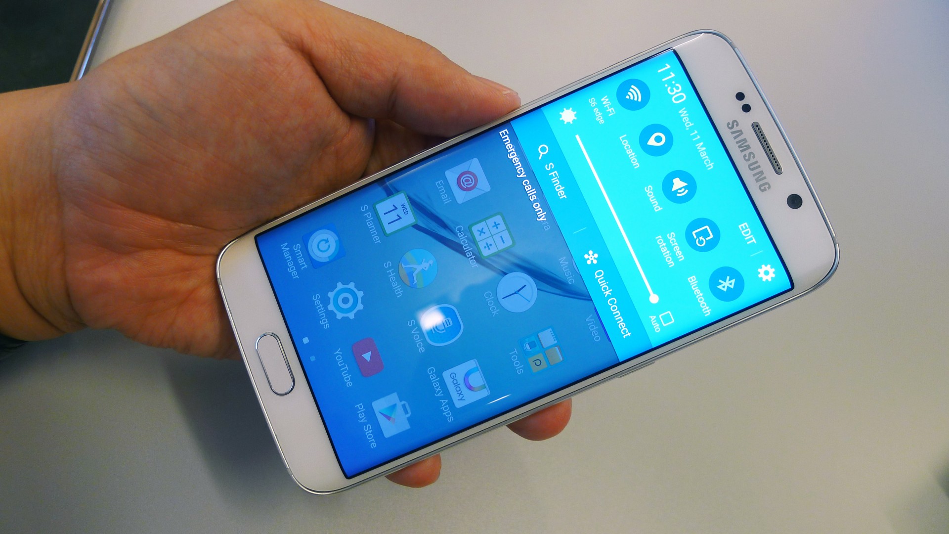 Hands on: Samsung Galaxy S6 and S6 Edge - Techgoondu
