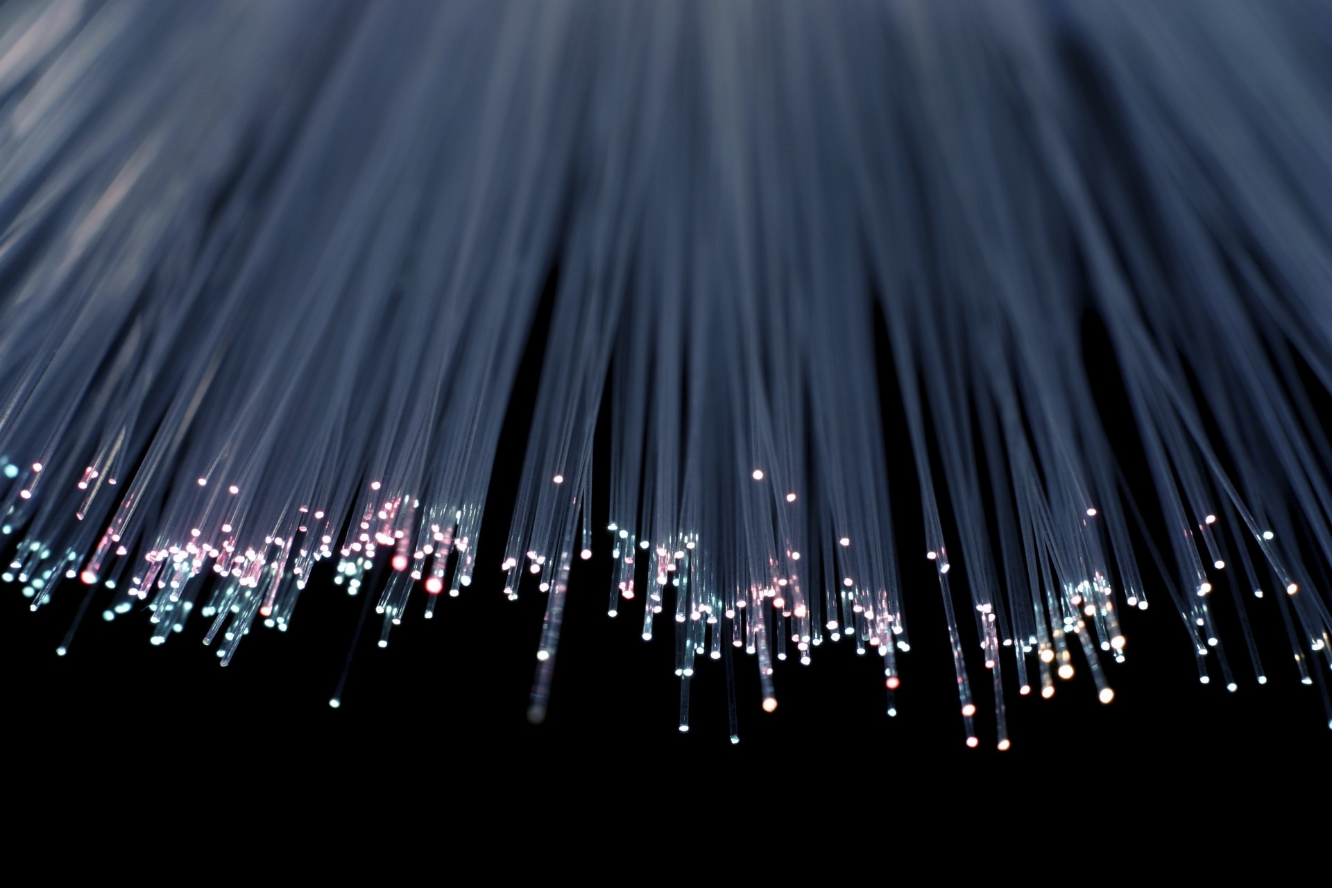 Singtel preps 10Gbps fibre broadband, as it tests GPON technology ...