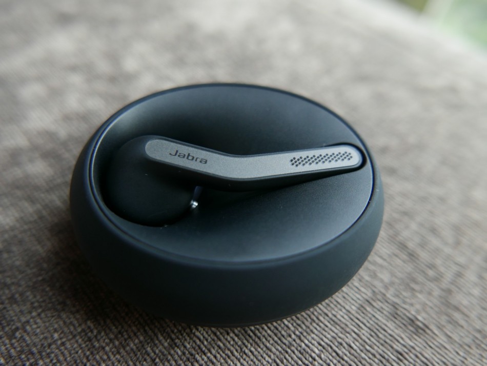 Hands on: Jabra Eclipse - Techgoondu