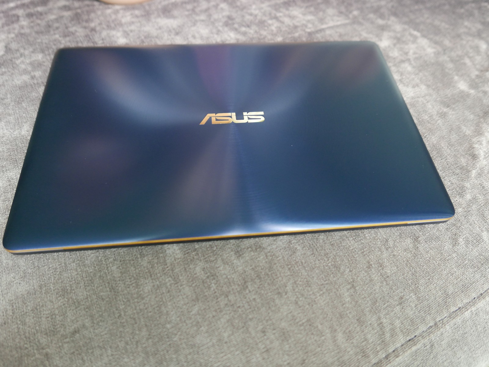 Goondu review: Asus ZenBook 3 looks sleek - Techgoondu