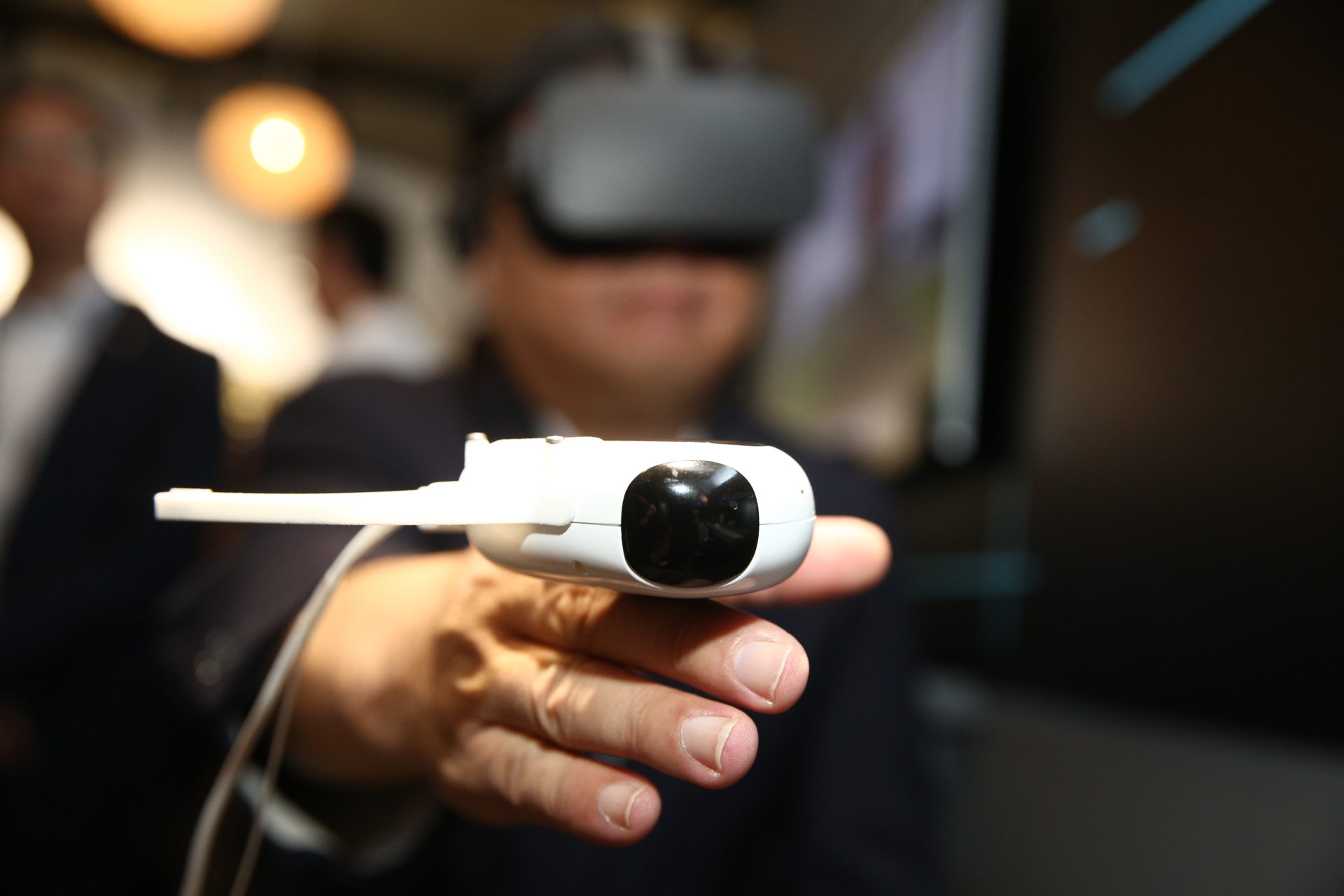 High bandwidth, low latency from 5G promise virtual reality experiences ...