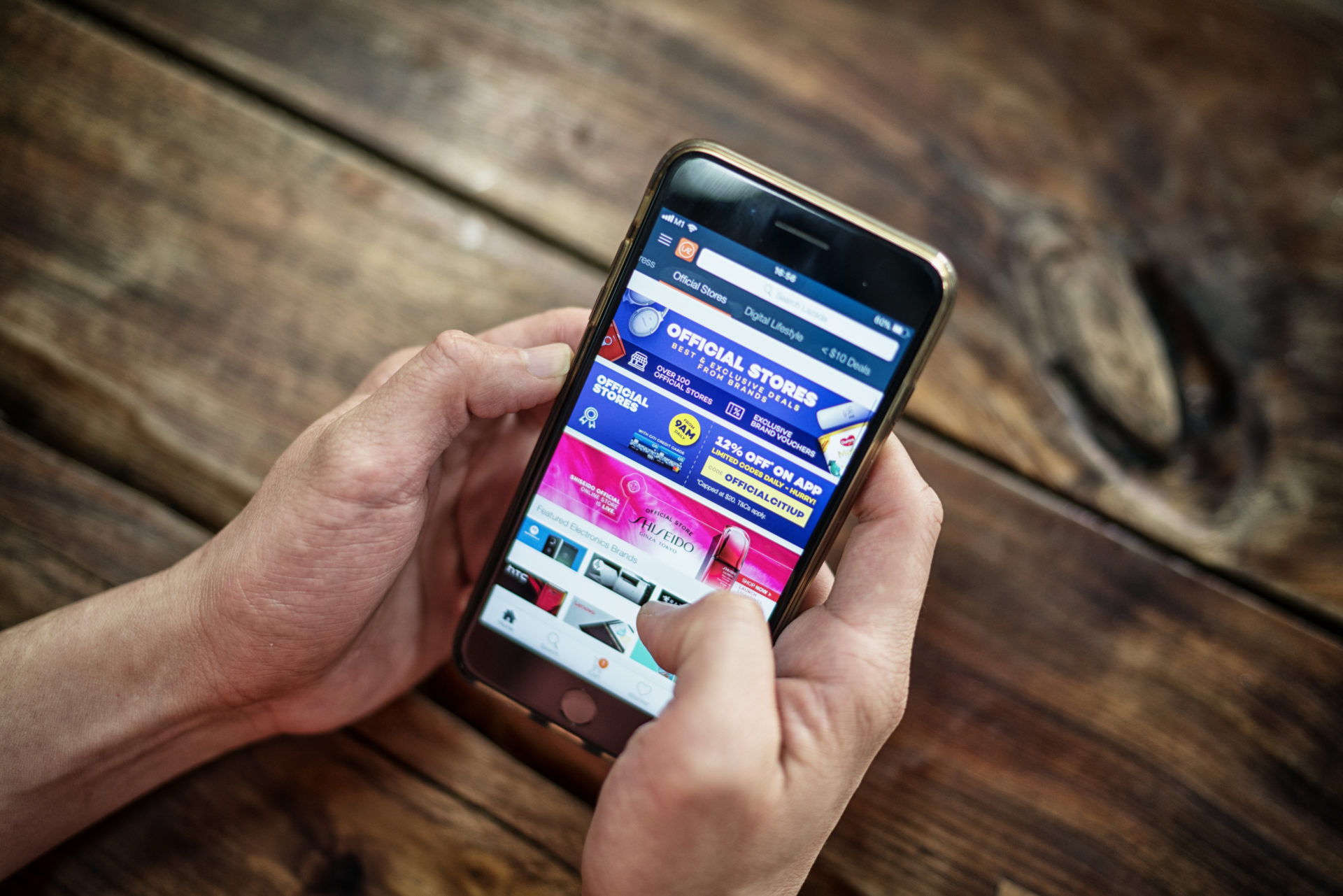 Year-end shopping craze starts early with Singles' Day online rush ...