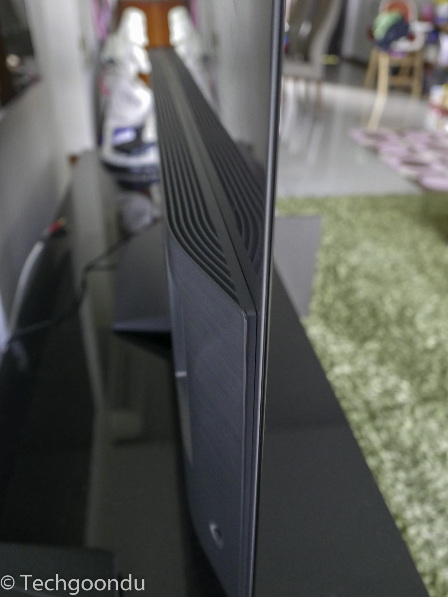 Goondu review: LG C8 impresses as an "entry-level" OLED TV - Techgoondu