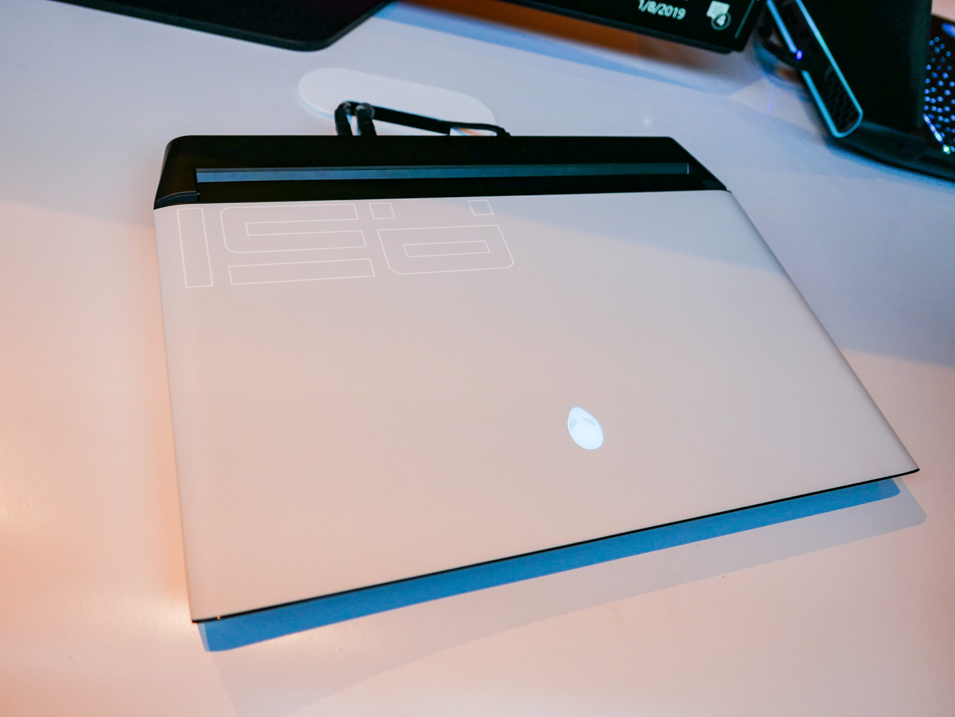 Hands on: Dell's Alienware Area-51m is a chunky, fully upgradeable ...