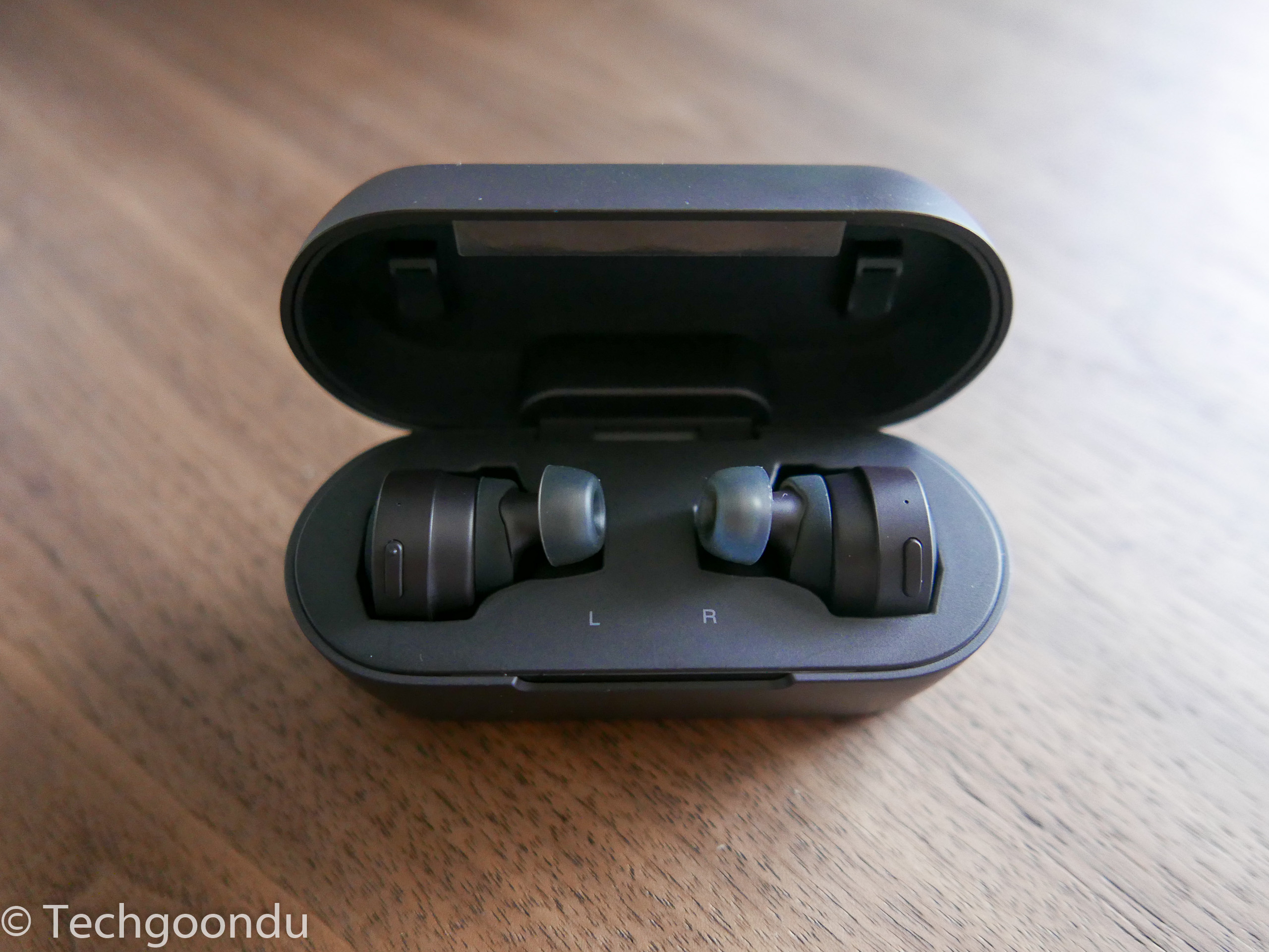 Goondu review: Audio-Technica ATH-CKS5TW earphones - Techgoondu