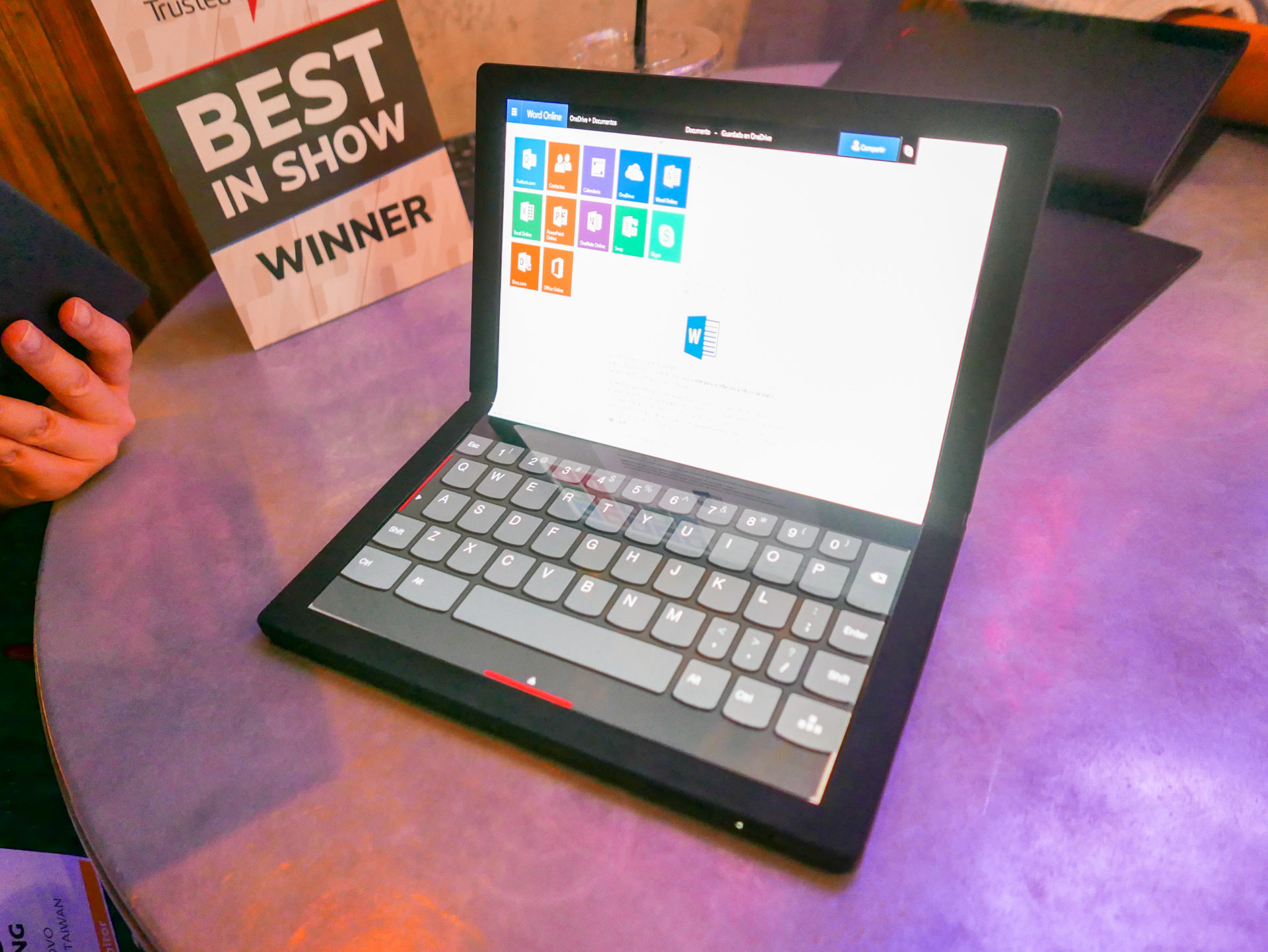 Hands on: Lenovo ThinkPad X1 Fold looks promising with foldable screen ...