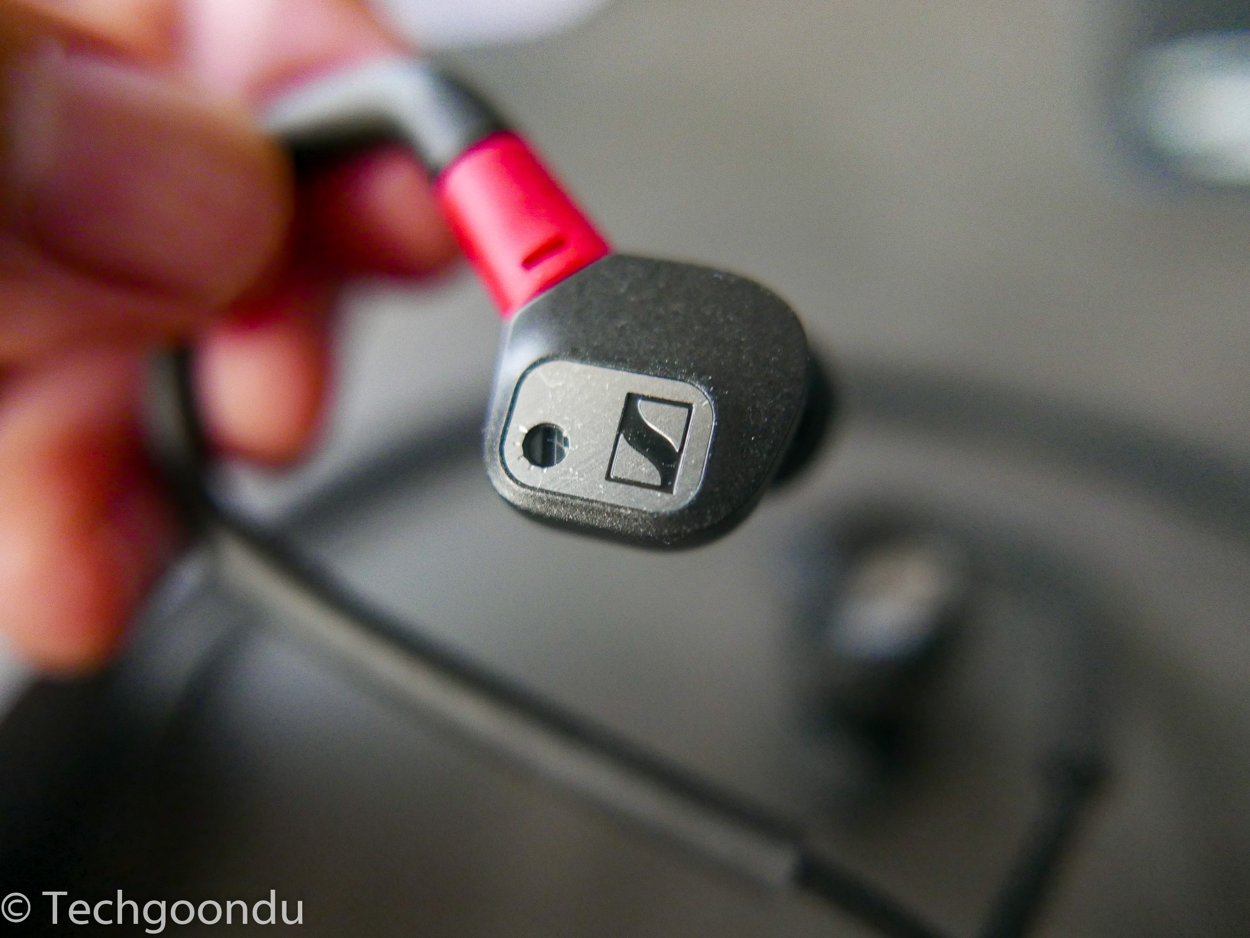 Goondu review: Sennheiser IE 80 S BT deliver audio quality over ...