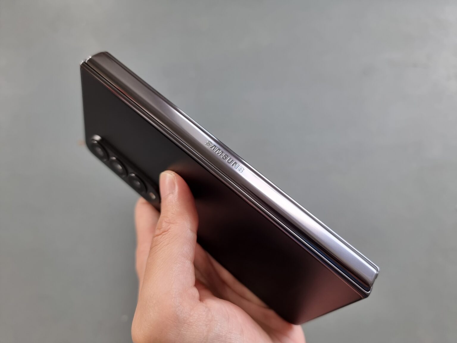 Samsung Galaxy Z Fold 4 review: A refined foldable phone, pity the ...