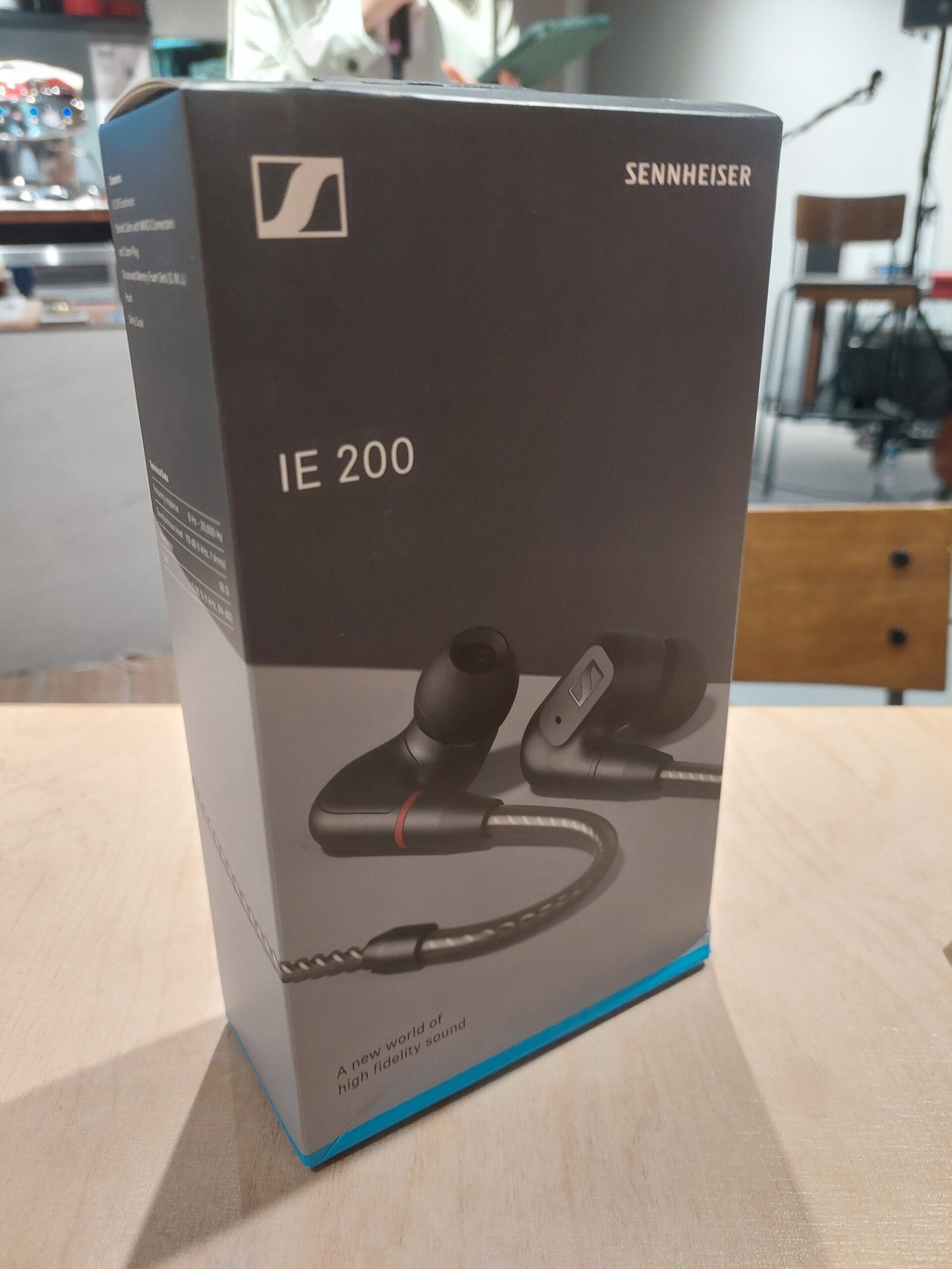 Hands on: Sennheiser IE 200 earphones promise audiophile sound quality ...