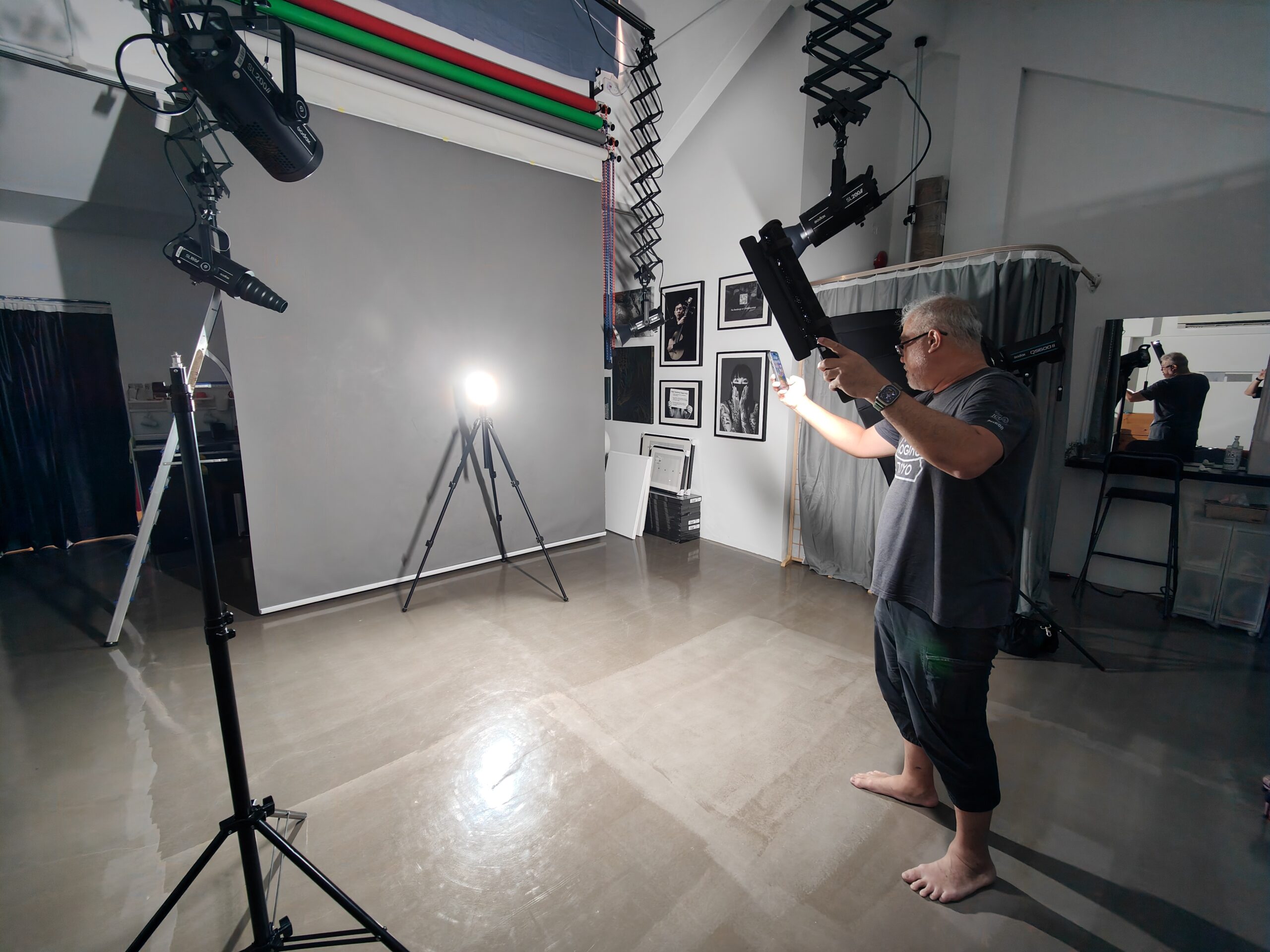 DIY: Using LED light panels to enhance your smartphone portrait shots ...