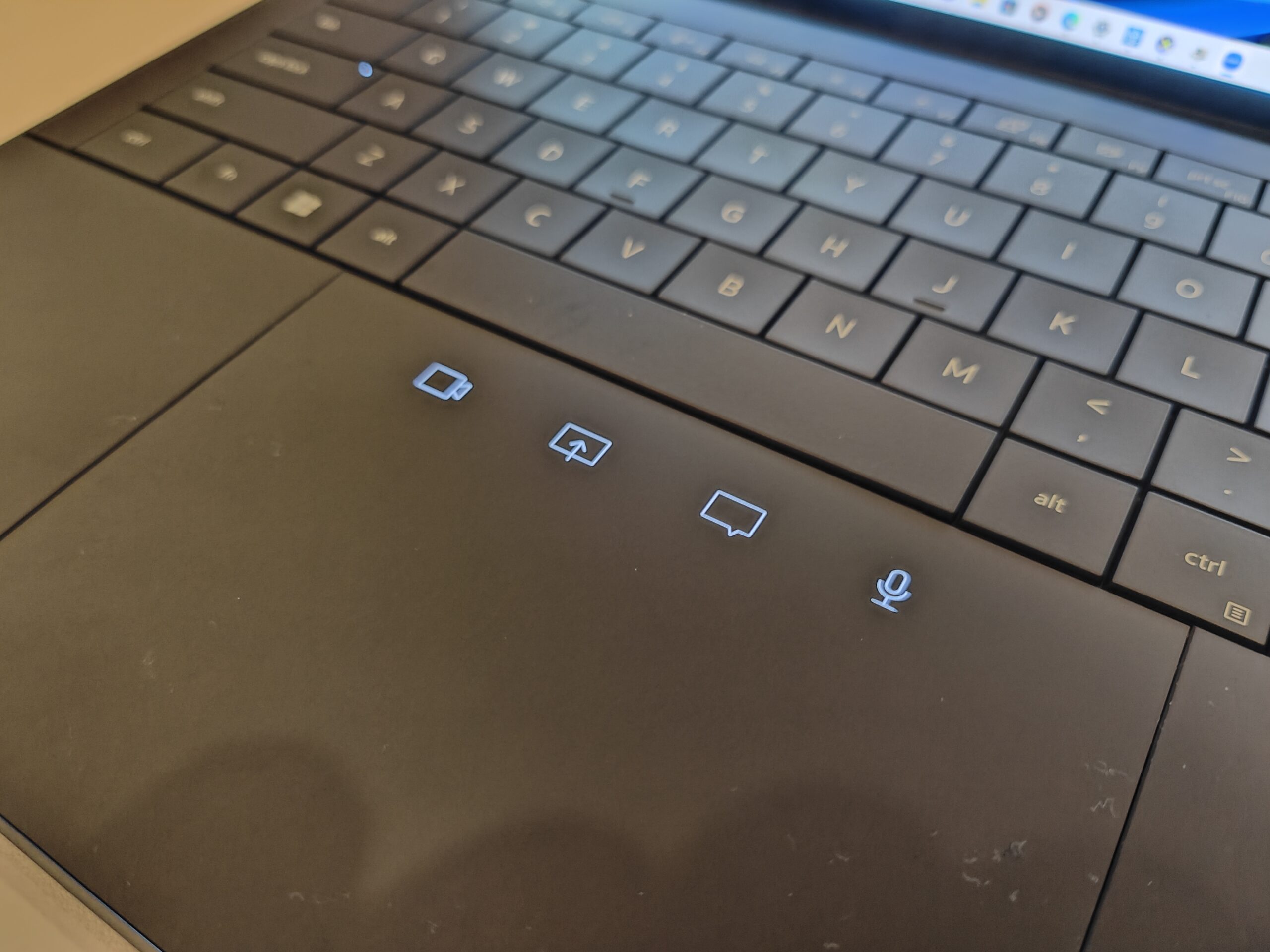 Dell updates Latitude laptops, UltraSharp monitors for corporate users ...