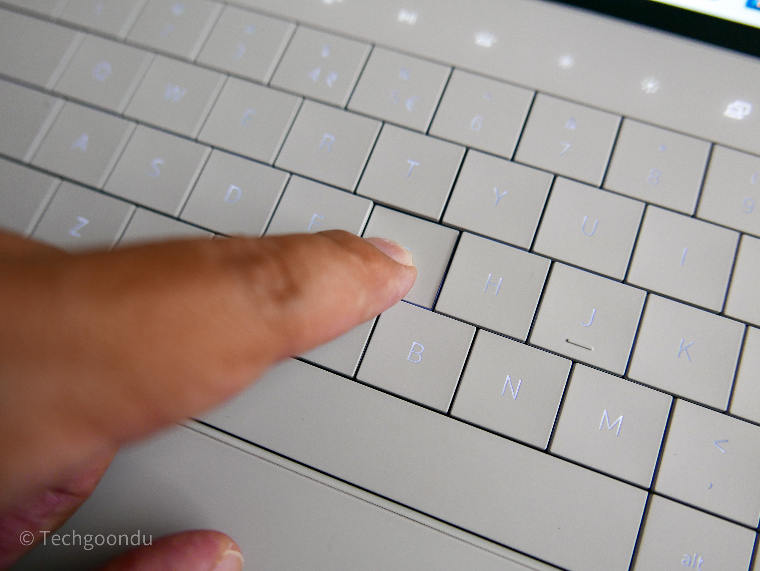 Dell XPS 13 Plus review: Sleek, powerful update to a solid ...