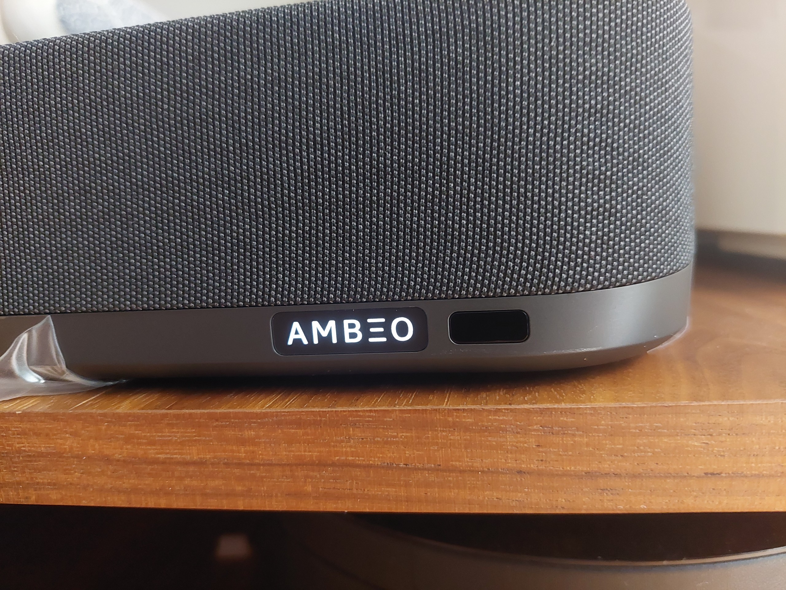 Sennheiser Ambeo Soundbar Mini review: Immersive movie audio despite ...