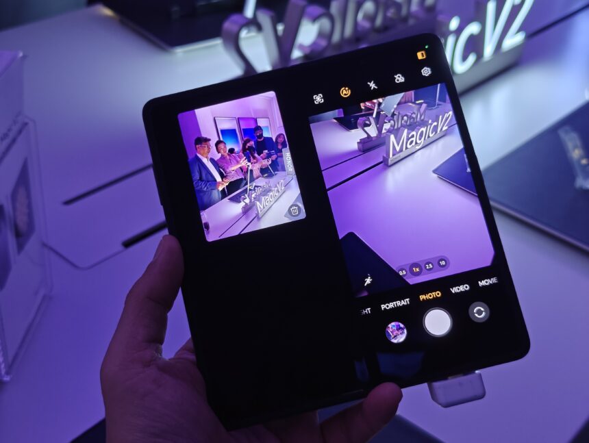 Honor Magic V2 review: Slim foldable phone that's a joy to use - Techgoondu