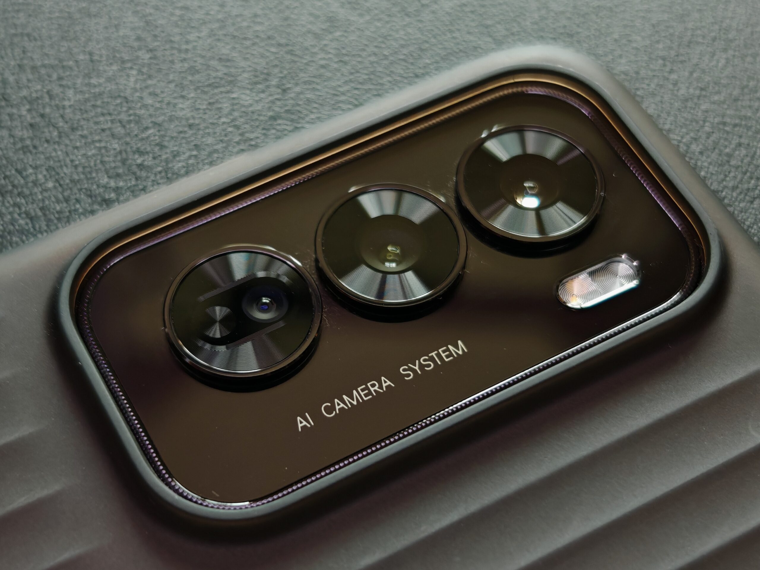 Oppo Reno12 Pro review: Great for portraits - Techgoondu