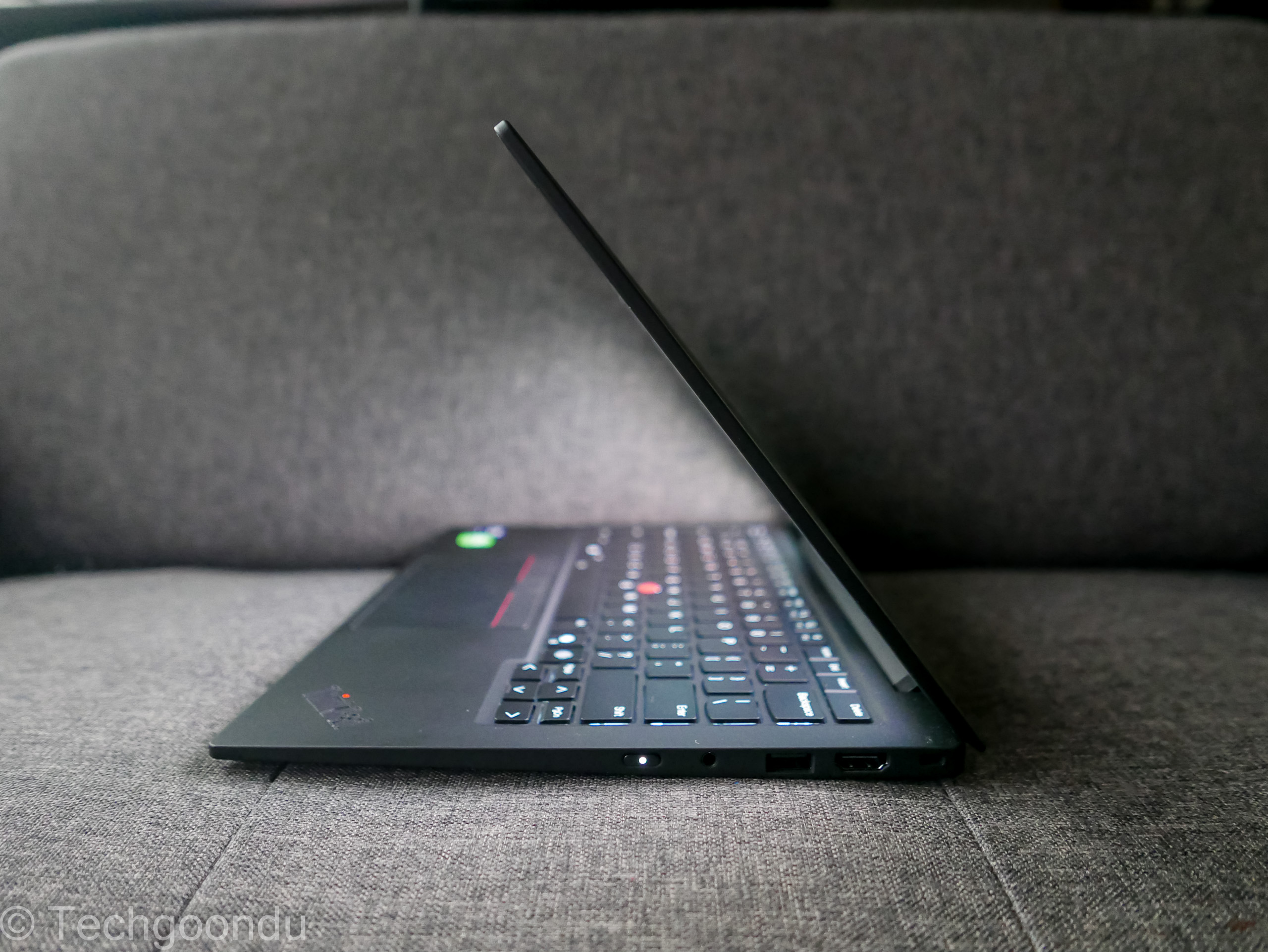 Lenovo ThinkPad X1 Carbon Gen 13 review: Top-notch ultraportable, at a ...