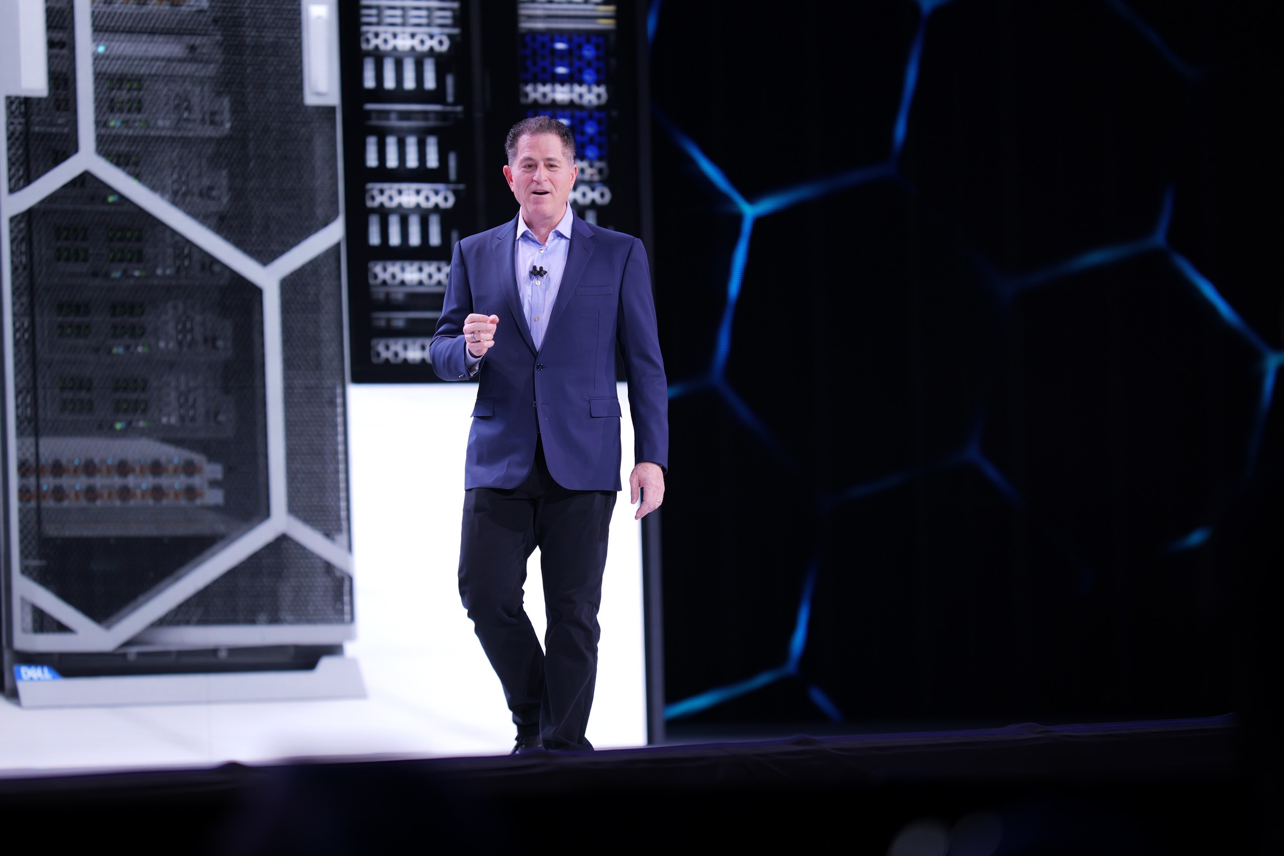 Dell pitches next-gen infrastructure technologies to power AI for ...