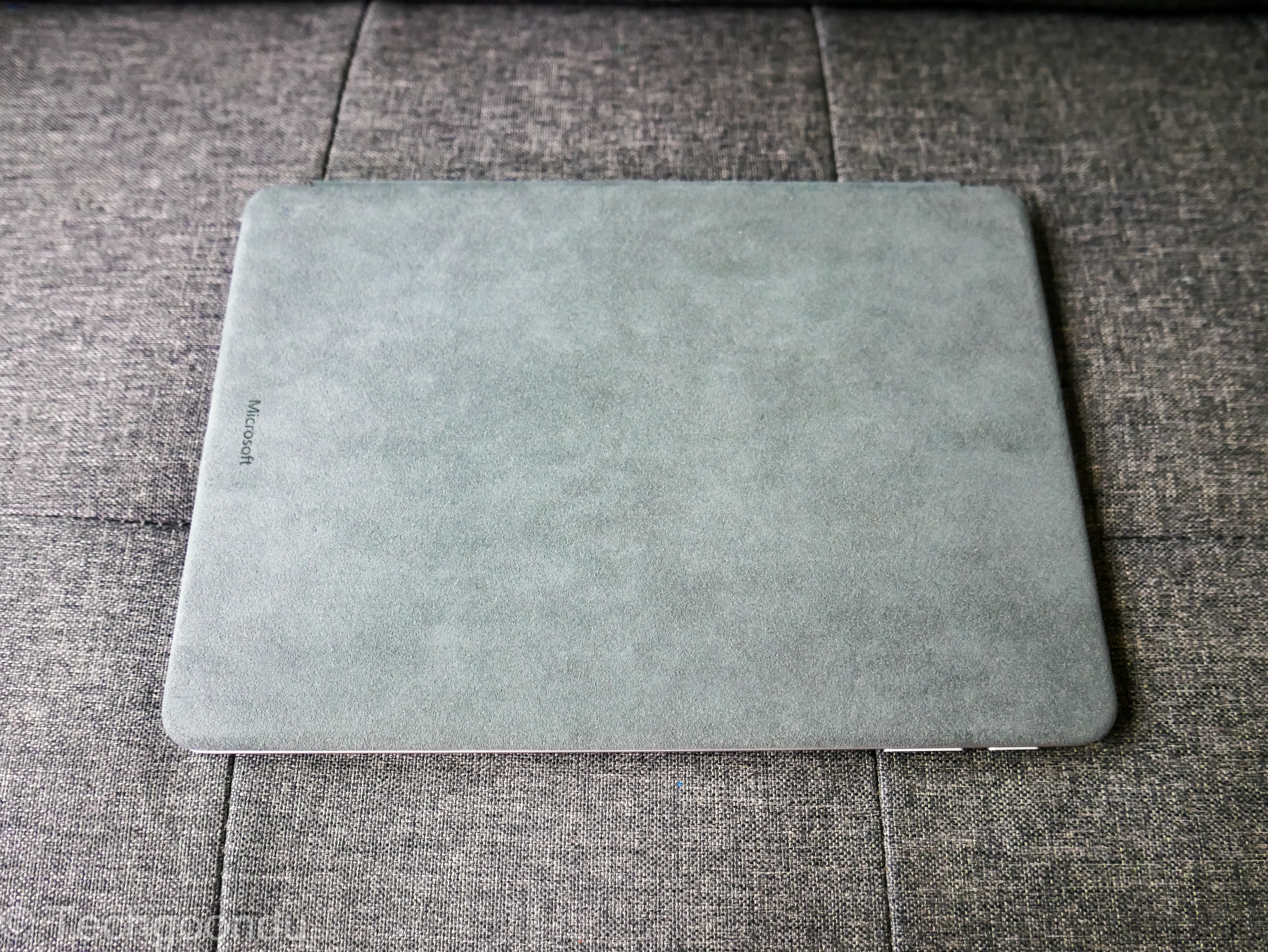 Microsoft Surface Pro (12-inch) review: Compact, versatile 2-in-1 ...