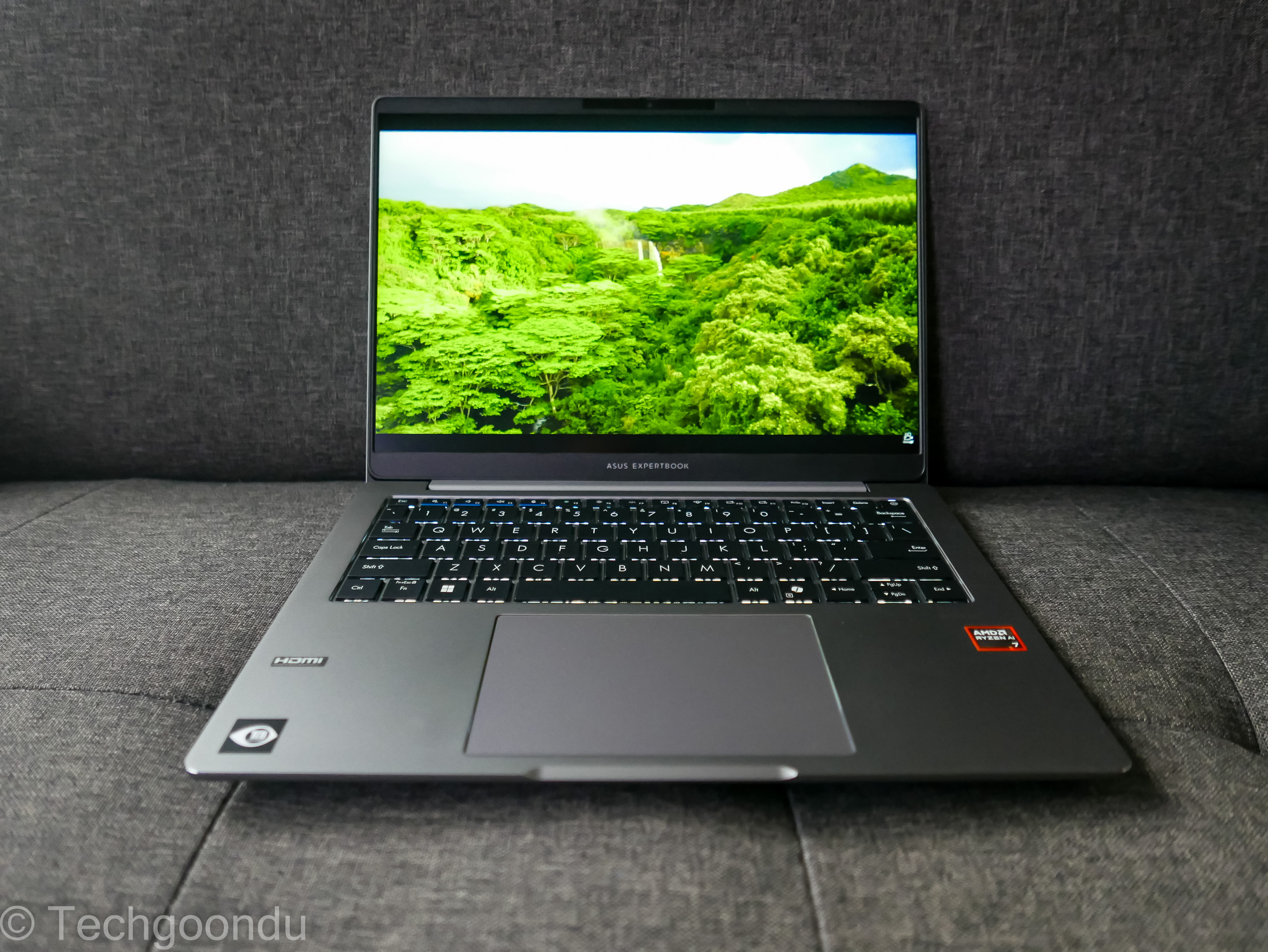Asus ExpertBook P3 review: Built for the business user - Techgoondu