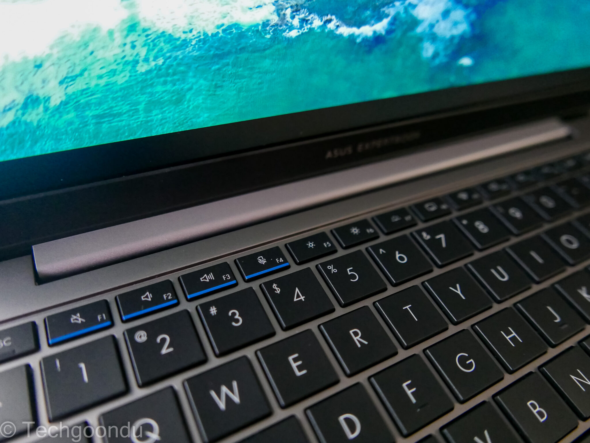 Asus ExpertBook P3 review: Built for the business user - Techgoondu